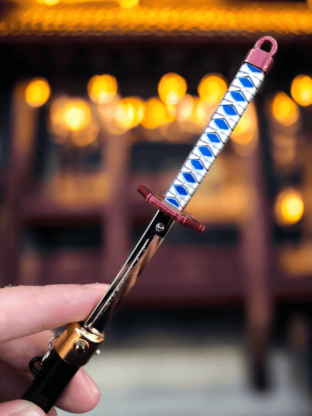 Pop-Up Katana Anime Keychains - Giyu's Nichirin | Demon Slayer