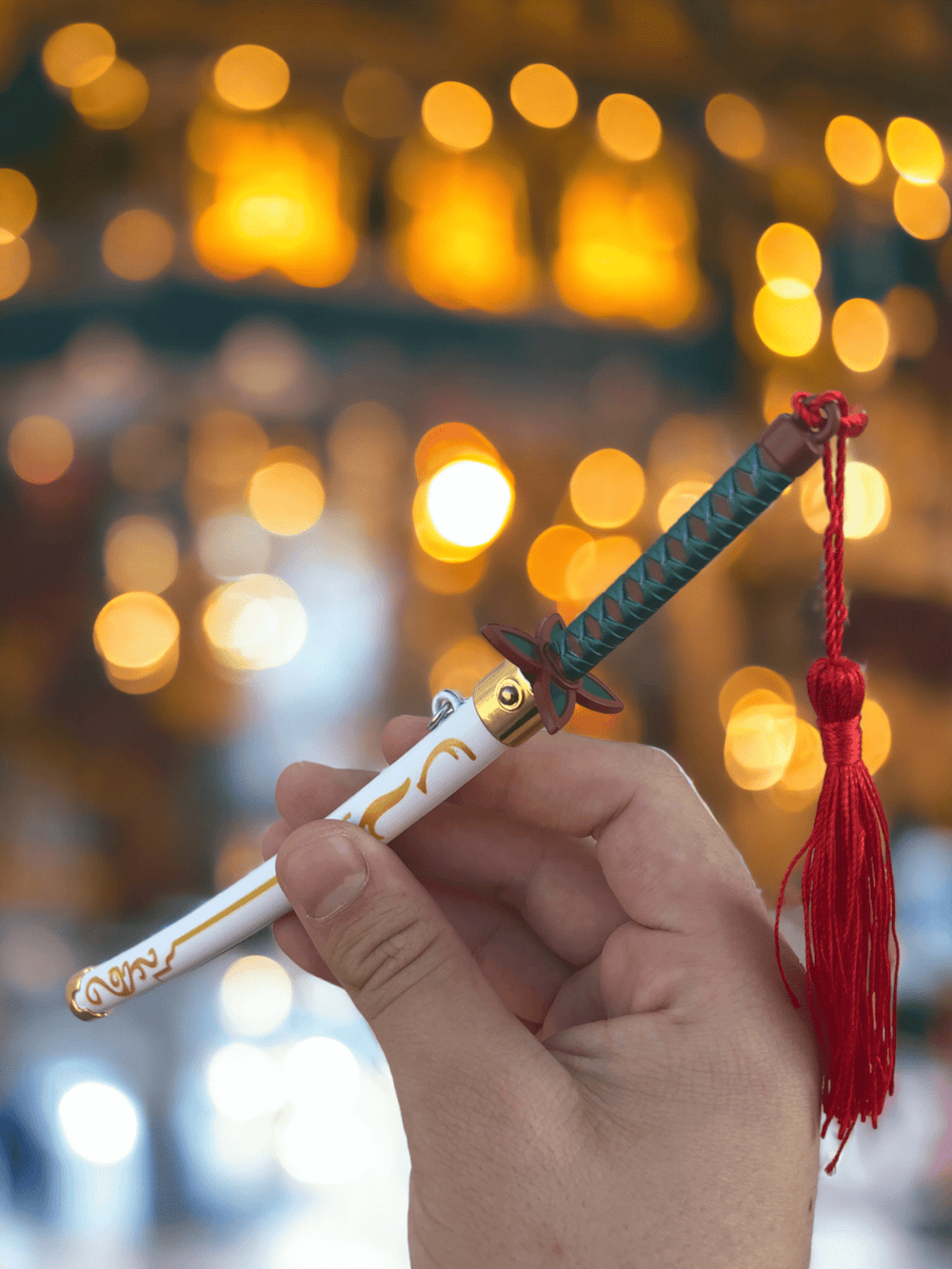 Pop-Up Katana Anime Keychains - Shinobu's Katana | Demon Slayer